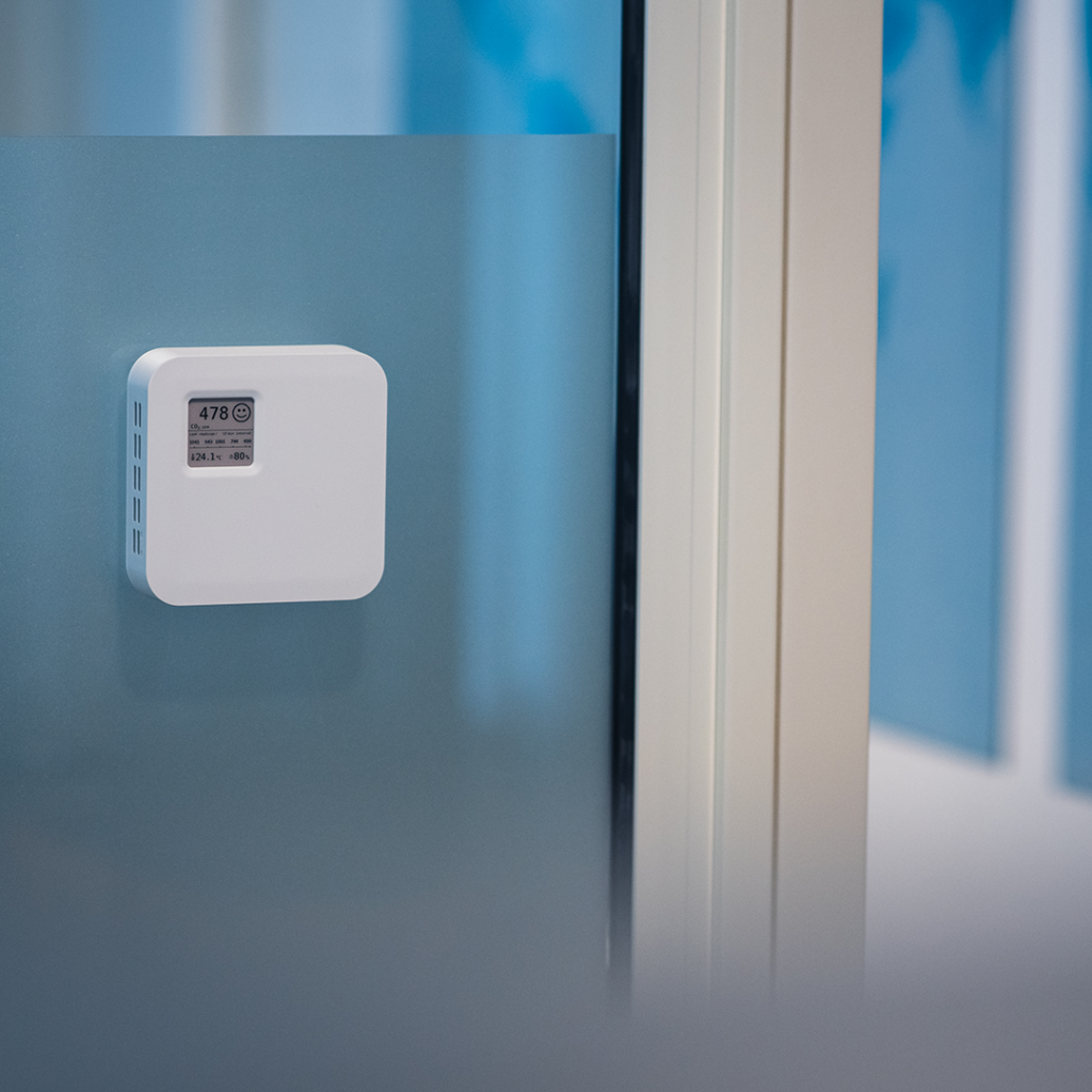 Connected AirWits CO2 Plus LoRa - Connected Inventions Store